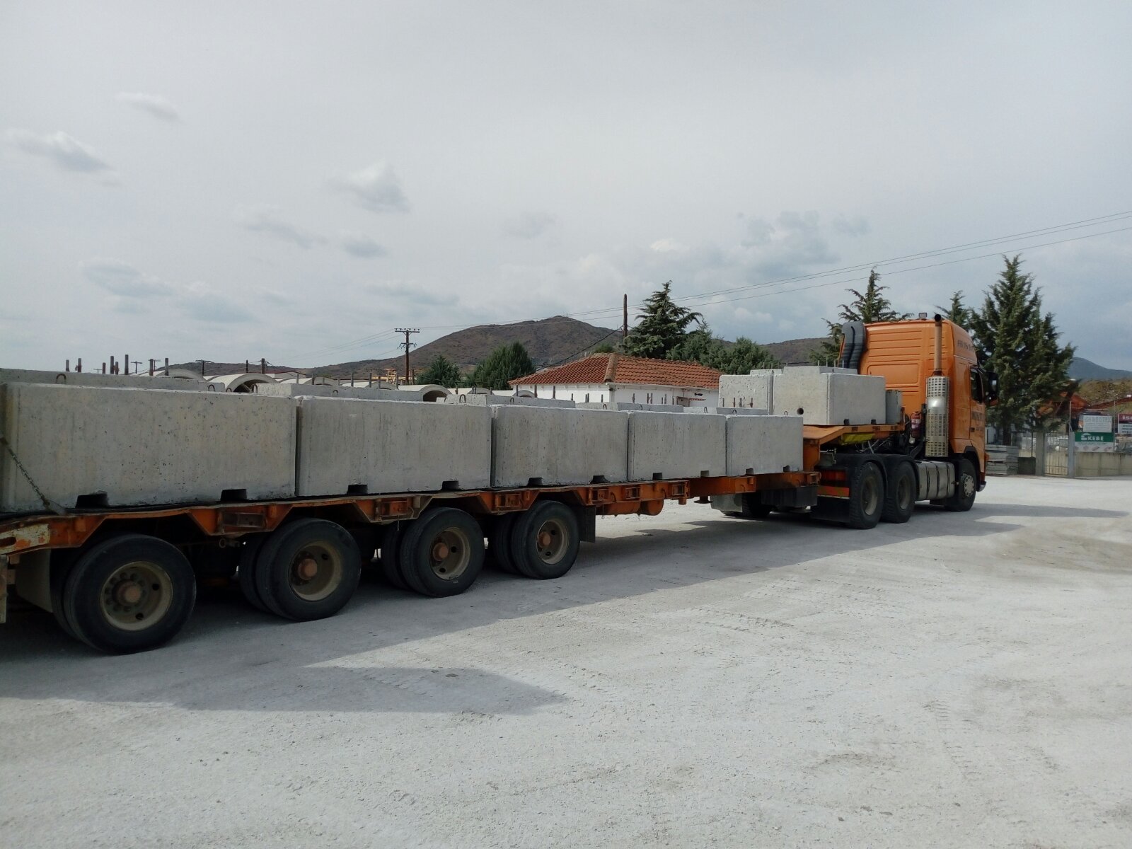 ΒΑΣΕΙΣ ΙΣΤΩΝ ΟΔΟΦΩΤΙΣΜΟΥ - ΕΙΔΙΚΑ ΠΡΟΪΟΝΤΑ - TECHNOCEMENT | ΑΝΑΣΤΑΣΙΟΥ ...